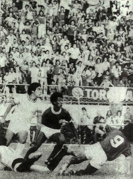 Veja dez gols de Jorge Mendonça, que hoje completaria 69 anos