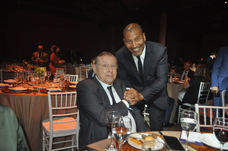 Endrick brilha na Premiação-Paulistão Sicredi, que homenageou Milton Neves